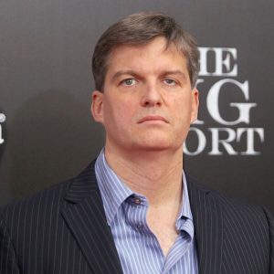 Michael Burry Net Worth 2025: Decoding the Oracle’s Fortune
